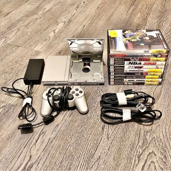 Playstation 2 Slim Silver